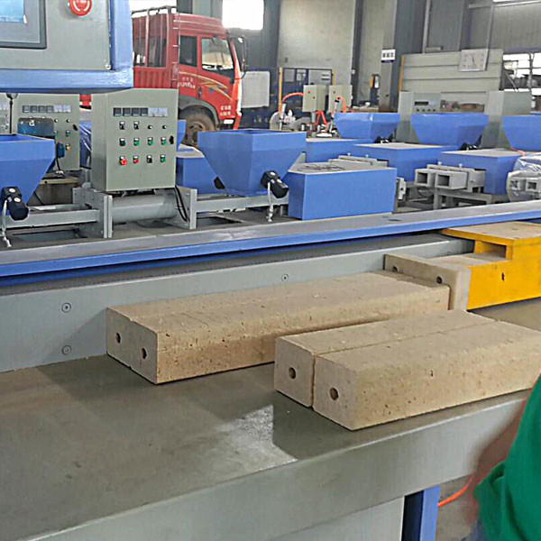 Geautomatiseerde CNC de Blokkensnijmachine van de Zaagmachine Houten Pallet